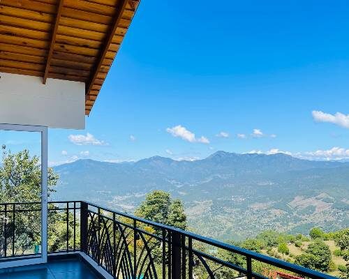 Best Luxury Resorts in Majkhali Ranikhet Uttarakhand | Colonels Paradise